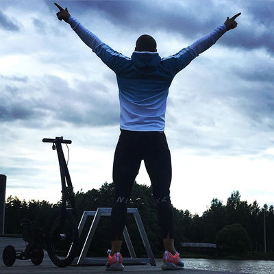 Halfbike | The compact and light standing bike, anywhere with you! | Home